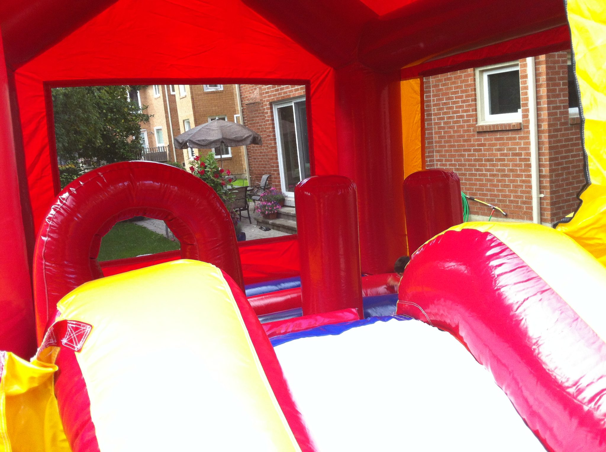 Dunk tank – Party inflatables
